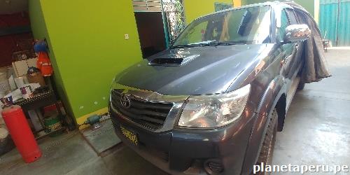 Camioneta Toyota Pick Up Hilux 4x4, Petrolera en Ica Capital